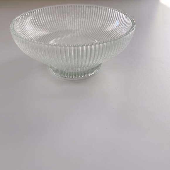 Hoosier | Dining | Hoosier Clear Glass Ribbed Bowl | Poshmark